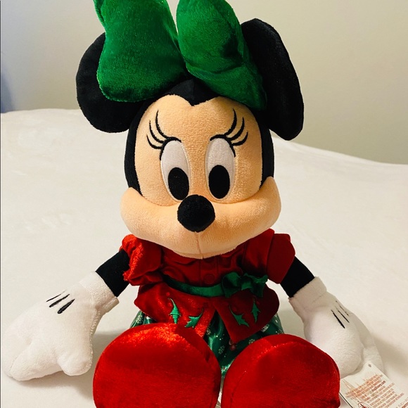 Disney | Toys | Disney Mini Mouse Stuffed Animal Holiday 29 | Poshmark